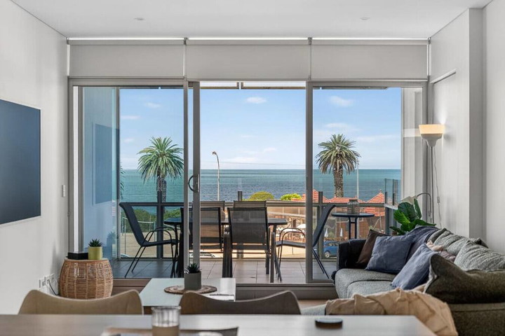 Beach House 305oceanfront Balcony Retreat - Victor Harbor