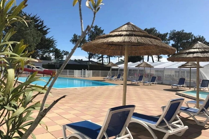 Zecamping 4 éToiles Animé Parc Aquatique Locatif 30m2 6 Pers - Île de Ré