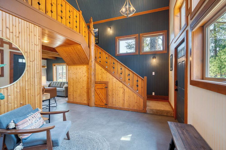 Juniper & Pine Barrel Sauna + Hot Tub Sisters, Oregon - Oregon