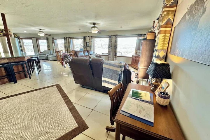 Buffalo Cabin Gorgeous Illinois River View - Tahlequah, OK