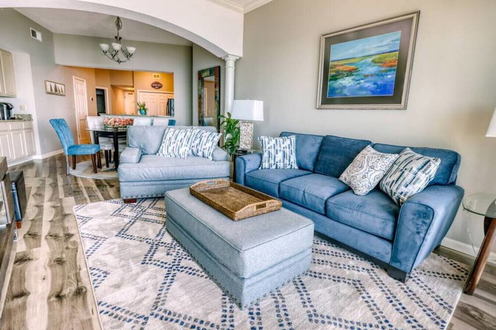 Full Ocean View - Serene Sandcastle 2 Bed/2 Bath - Gulfport, MS