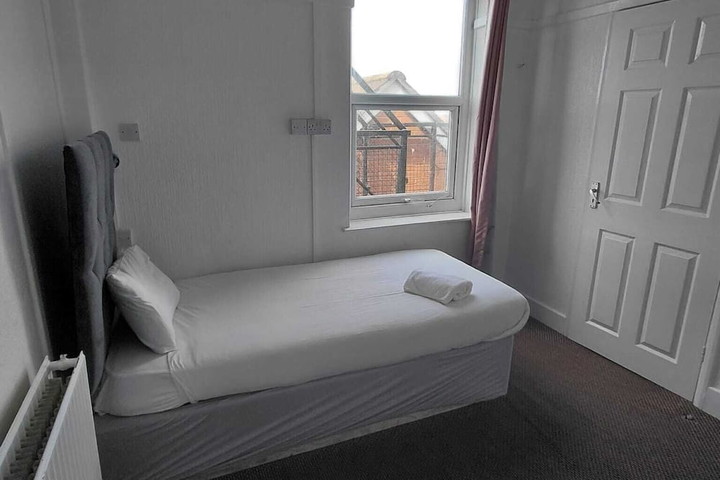 Standard Triple Ensuite - Skegness