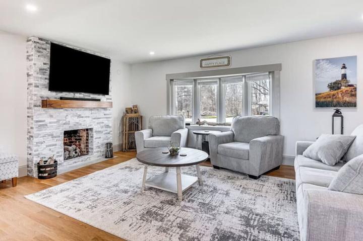 Acres Away - Spacious Maine Retreat W/ Bunkhouse - Portsmouth, NH