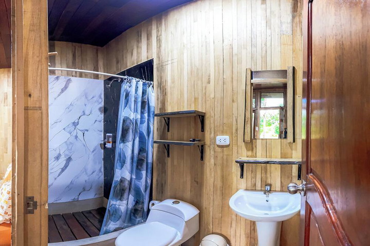 Room In A Bungalow Near Downtown - Iquitos