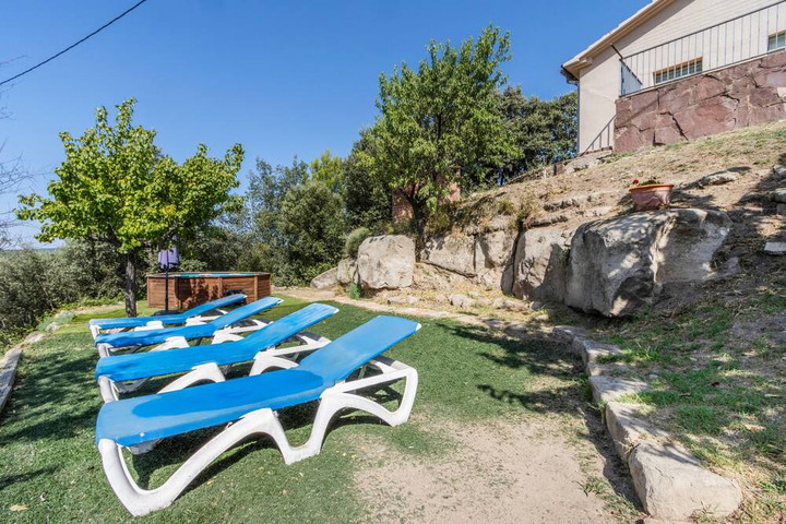 Apartment 'Cal Viudet Nou' With Mountain View, Private Pool And Wi-fi - Berga