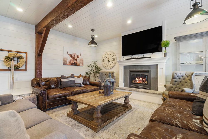 Beautiful Modern Farmhouse Near Sundance/byu - Vineyard, UT