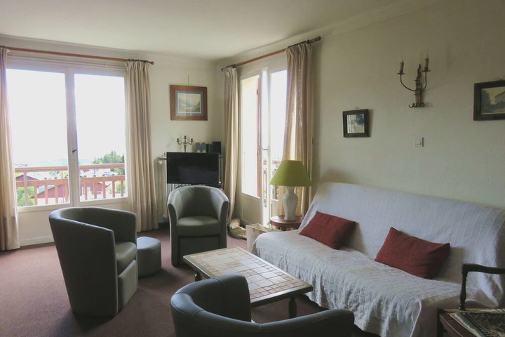 Chalet (6 à 14 Pers) Très Ensoleillé,spacieux, Vue Superbe, 5 Mn Centre Ville, - Font-Romeu-Odeillo-Via