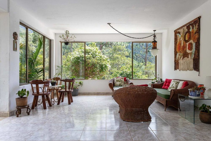 House In Araras: Pool, Sauna, And Included Services! - Petrópolis
