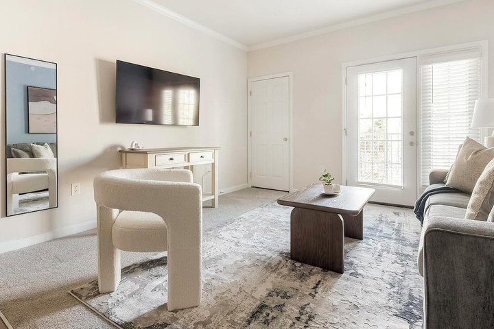 Landing | Spectacular 1bd, Clubhouse, Gym - Concord, NC