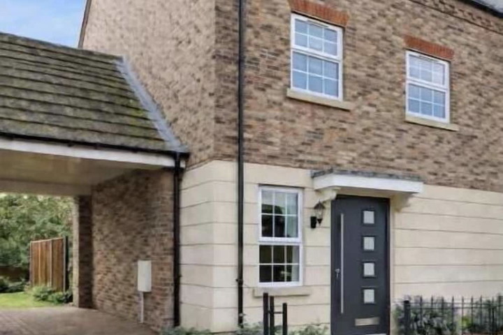 Stylish And Cosy 3 Bedroom Home In Spalding. - Spalding, UK