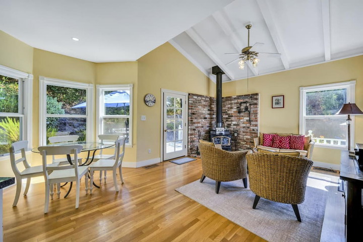 Healdsburg Gorgeous Farmhouse For 10, Pool,spa,bbq - Sebastopol, CA