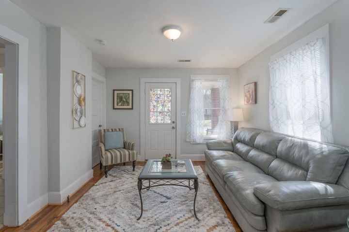 House On Shurley -  In A Quiet Neighborhood - Rock Hill, SC