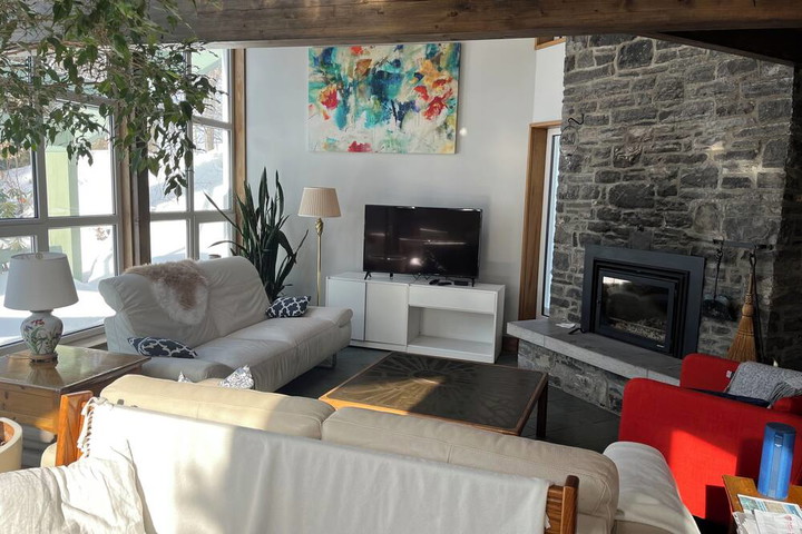 Magnificient View On The St-lawrence River With Private Beach - Lévis
