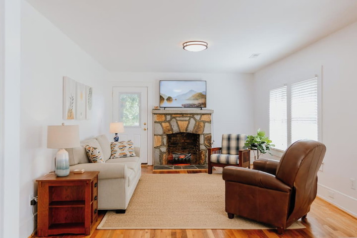 Minutes From Downtown Clemson And Boat Landings On Kewoee And Hartwell - Clemson, SC