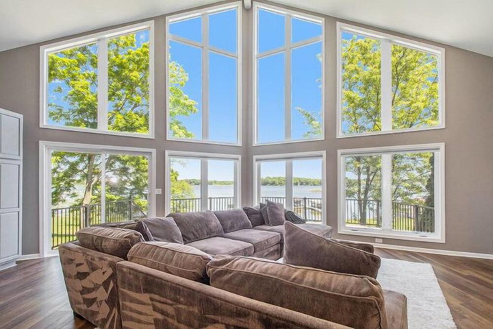 Panoramic View Of Spectacular All Sports Lake. 3 Bed/3.5 Bath - Howell, MI