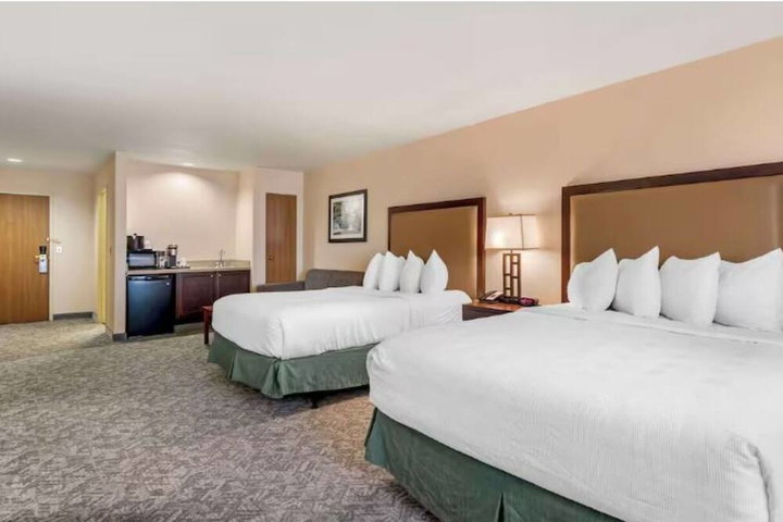 2-floor Suite W/ Indoor Pool Access & Free Breakfast| 5-mins To Brush Creek Park - Eagle