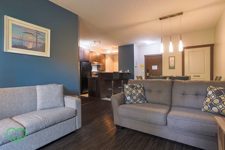 Quiet Family Condo Near Trails / Pool & Hot Tub - Fernie
