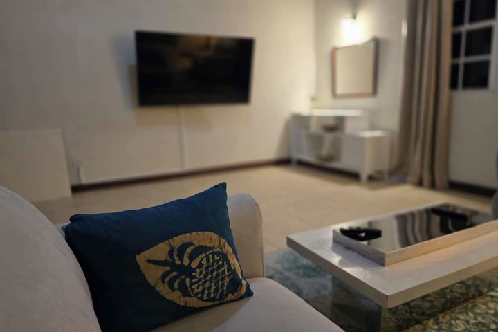 "Sky Box" Apt Near Warrens Shopping Centers And University Of The West Indies - Bridgetown