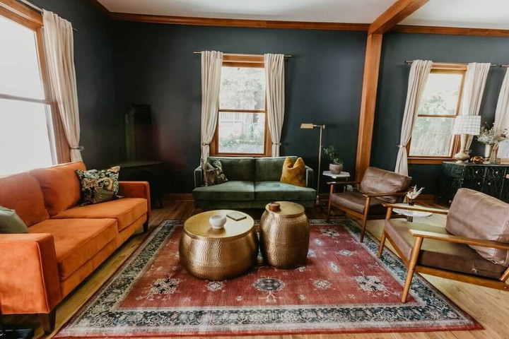1 Bedroom Modern Victorian In Heart Of Downtown - Nevada City, CA