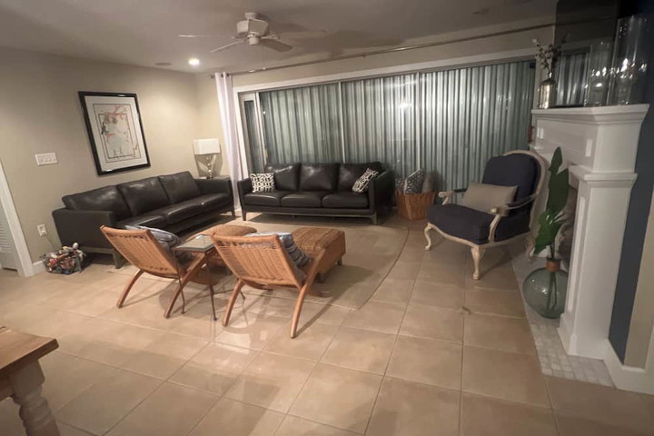Beautiful Beachside Home Perfect For Your Vacation With Office And Fenced Yard! - Melbourne Beach, FL
