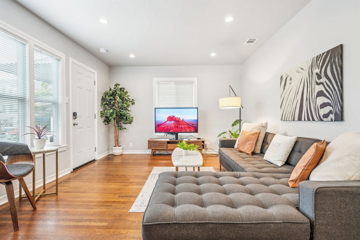 Luxostays L! ! Lovely 2br #Sfo #Train #Laundry - San Francisco Airport (SFO)