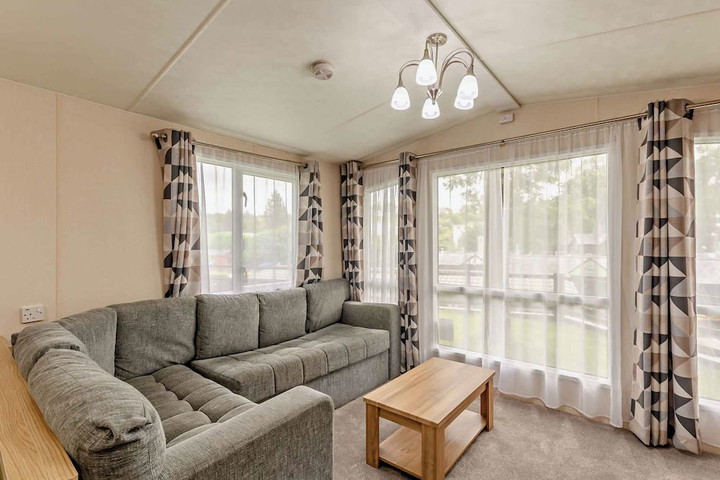 Bronze Premium 2 Caravan Slps 4, Parking, Decking - Windermere