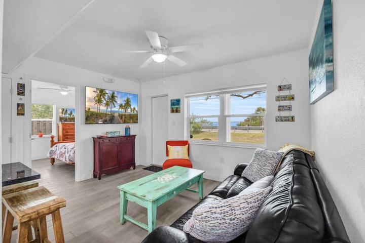 Cozy Melbourne Retreat | Indian River | Beaches - Satellite Beach, FL