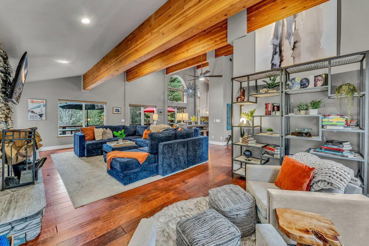 Upscale Incline Village Home With Hot Tub & Sauna - Carson City, NV