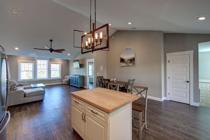 New Construction Home Short Walk To The Beach! - Outer Banks, NC
