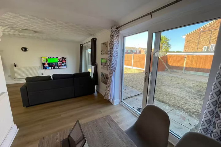 Tranquil 3-bedroom Apartment With Ac In Pleasant Colchester - Colchester