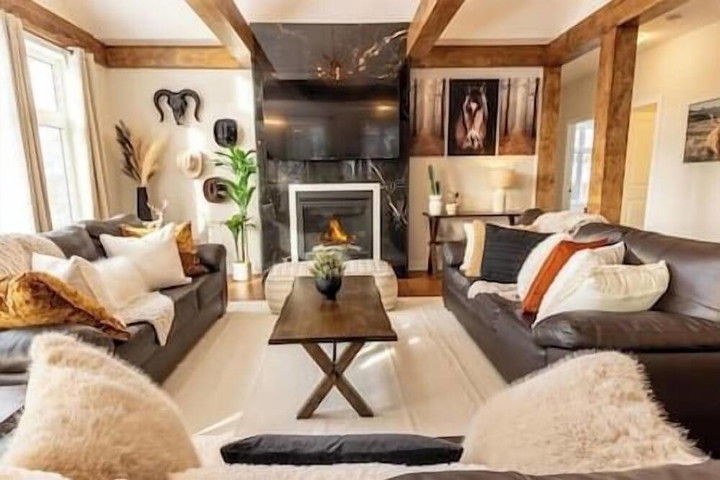 Hot Tub, Sauna, Games, View - Hill Top Ranch Cabin - Ontario 60