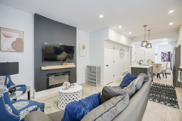 Modern Niagara-area Spa-like Home - St. Catharines