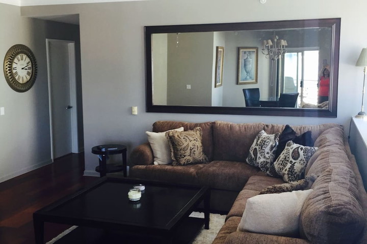 Amazing City & Bay Views! 2 Bed, 2 Bath, Best Location, Parking, Pool, Gym, Spa! - San Francisco, CA