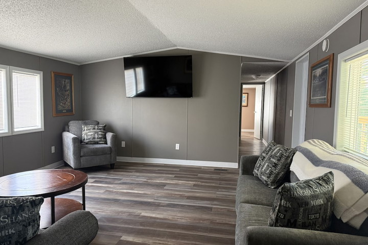 Peaceful 3-bedroom Home On Lake Oahe - South Dakota