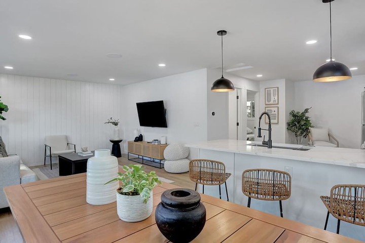 Karmen's Lake Cottage A1 - Seattle-Tacoma Airport (SEA)