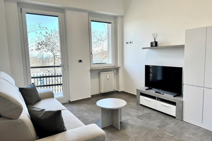 Cuneo Center-modern Two-room Apartment With Panoramic View - Cuneo