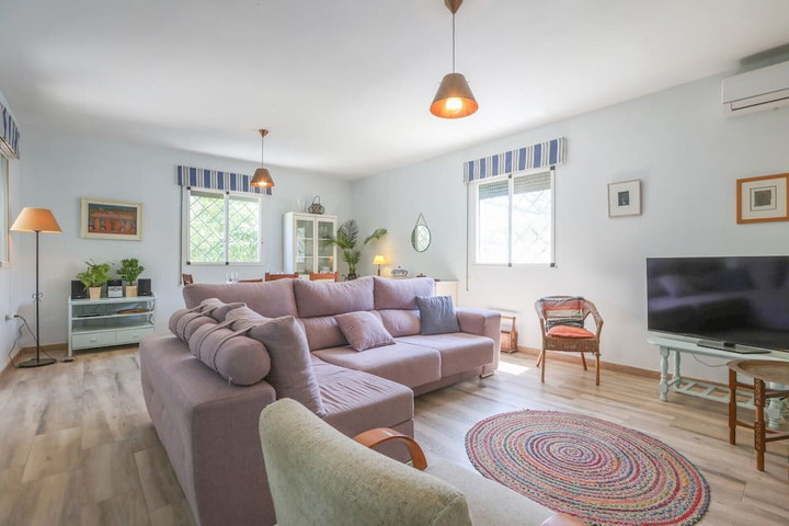 Casa Rural 'Villa Moral' Con Piscina Privada, Wi-fi Y Aire Acondicionado - Arahal