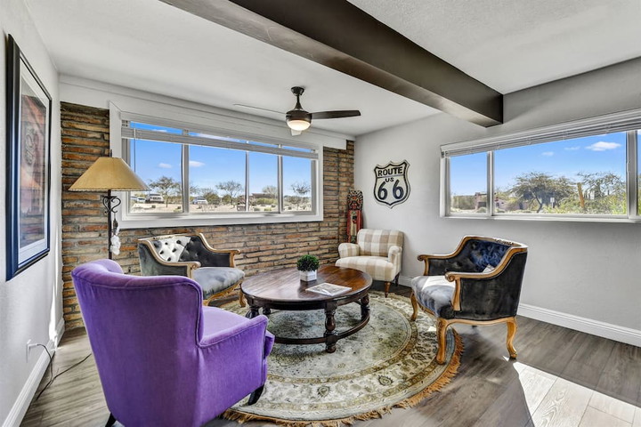 Spacious 1250 Square Feet Completely Remodeled - Carefree, AZ