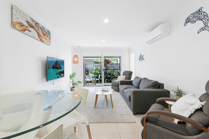 Riptide @ Park Beach: 3br Coastal Comfort, Aircon & Work-friendly Retreat - Coffs Harbour
