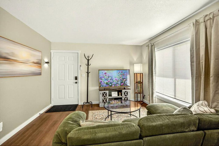 Basecamp Gp Unit A | Central To Downtown & River - Grants Pass, OR
