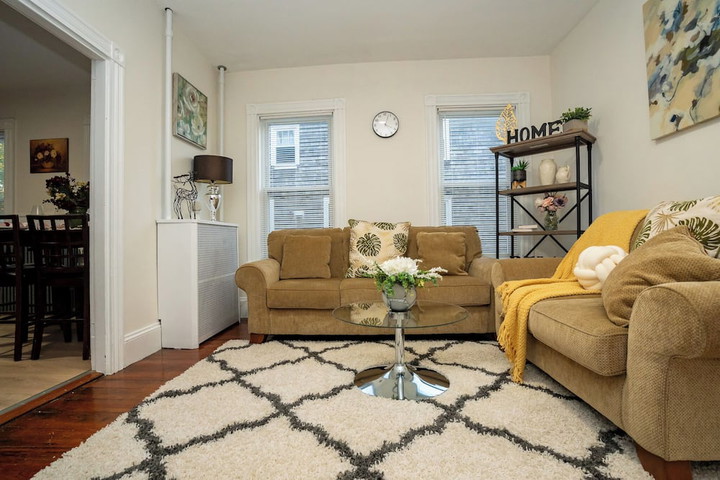 8-peaceful & Bright Apt/3br Right To Boston Line - Dedham, MA