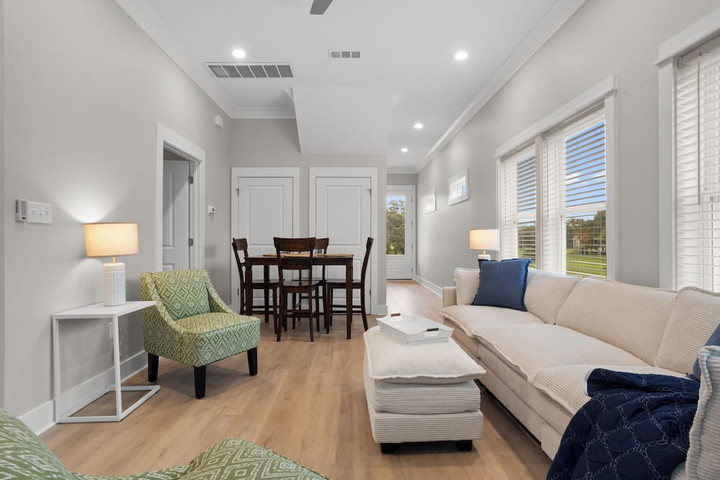 3 Br House - Close To Casinos, The Beach, Shopping, And More!! - Biloxi, MS
