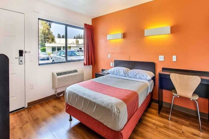 Ms6 California | 1 Cama Tamaño Queen | - Sunnyvale, CA