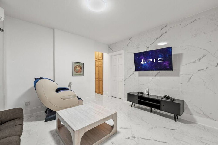 4min Walk To Nyc Train | Massage Chair |Sleeps 12+ - Staten Island