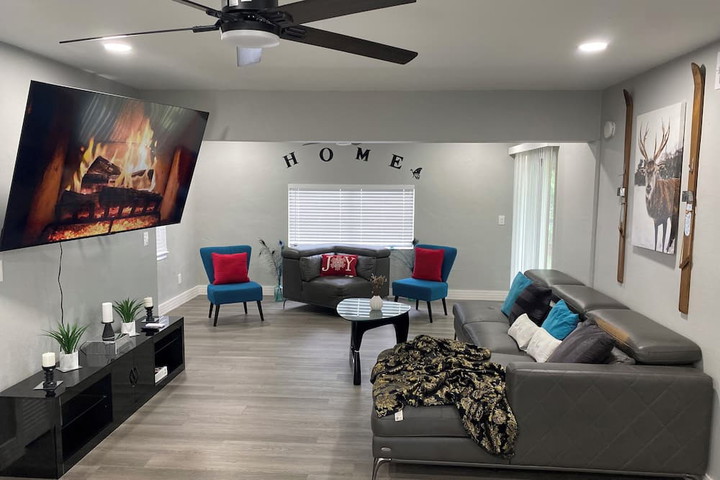 Home Away From...home!! - Fort Myers, FL