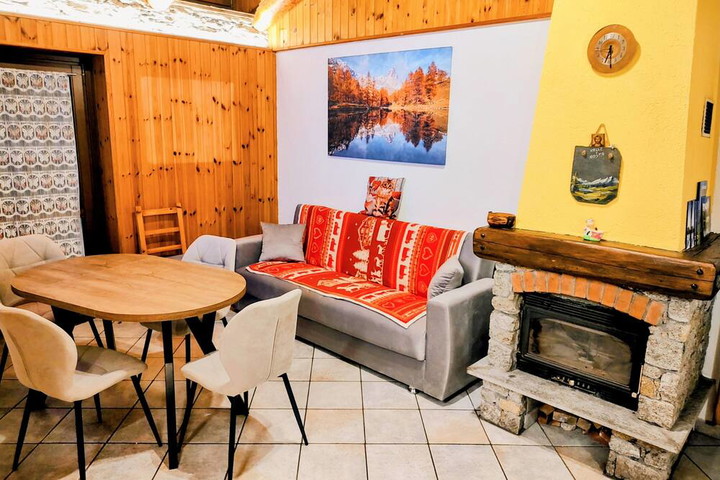 Apartment 'Tillier Valtournenche' With Mountain View, Balcony And Wi-fi - Valtournenche