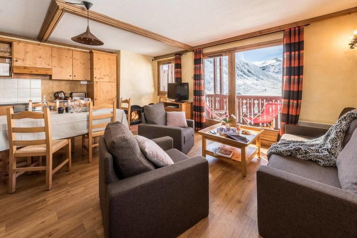 Wifi, Al Pie De Las Pistas De Esquí, Balcón, Chimenea O Estufa A Leña, Tv, Local Para Esquís, 70m² - Tignes