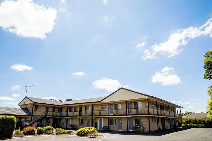 Lilac City Motor Inn 2 Bedroom Interconnect 9/10 - Goulburn