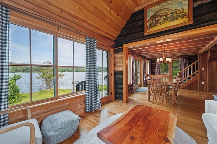 The Lake Escape On Rangeley Lake - Rangeley, ME