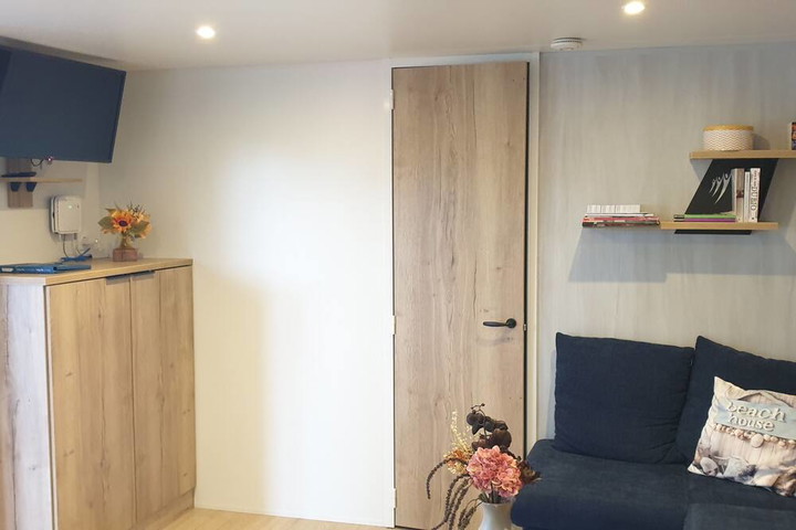 Luxe Chalet Jv10 Renesse Met 3 Slpk, 2 Badk, Airco, Veranda En Eigen Parkeerplek - Renesse